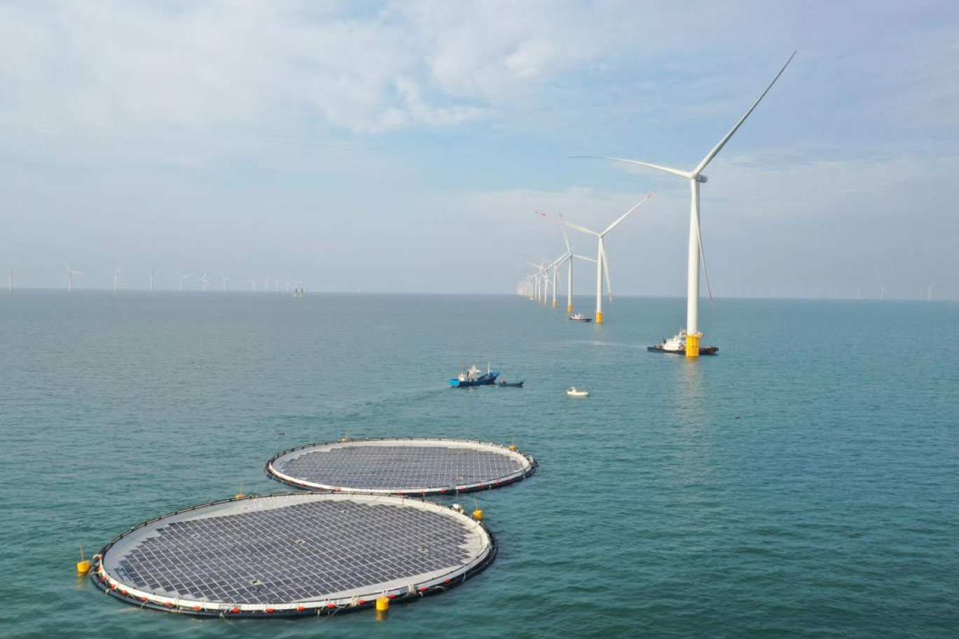 Solar Farms Out at Sea: Pioneering Clean Energy Advancements - GP Nauticals