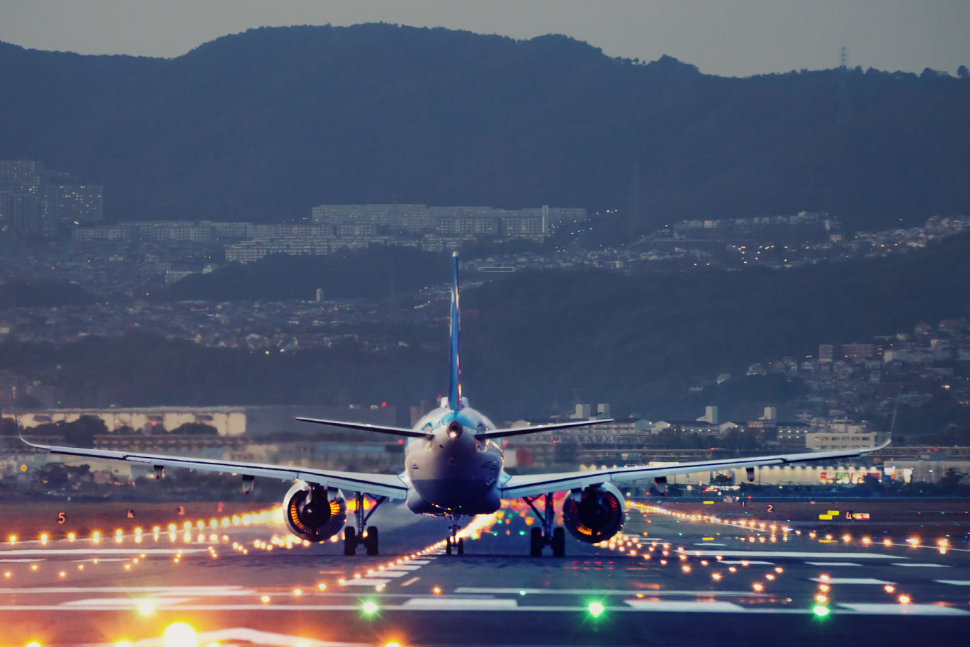 The ACI Guide to Airports Worldwide - GP Nauticals